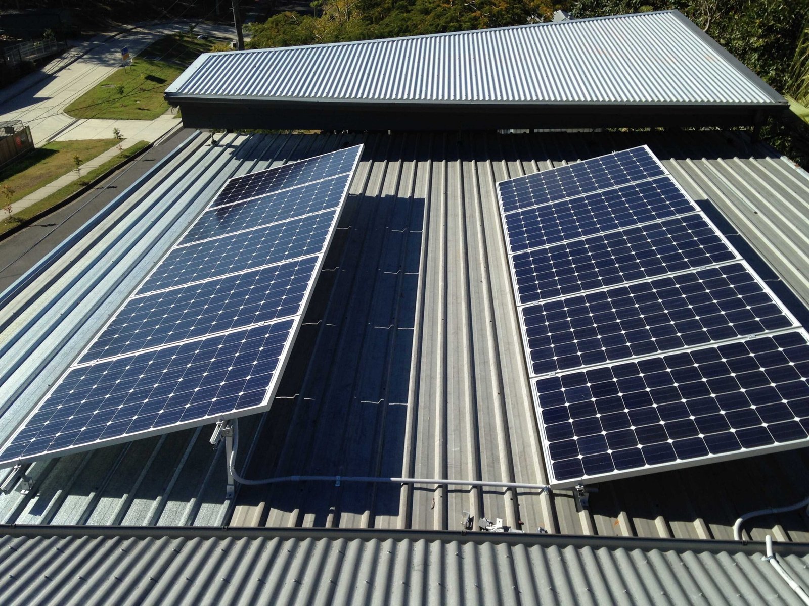 200 KW Tin Roof Mounting installed in Sydney, Australia